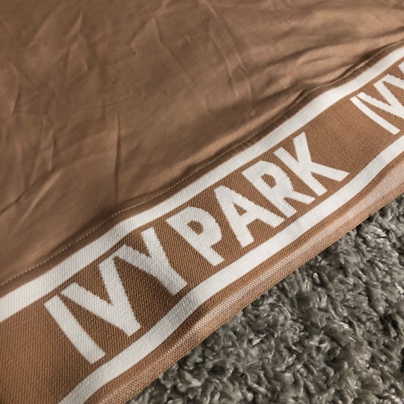 IVY PARK | Tops | Ivy Park Logo Tape Crop Tee | Poshmark